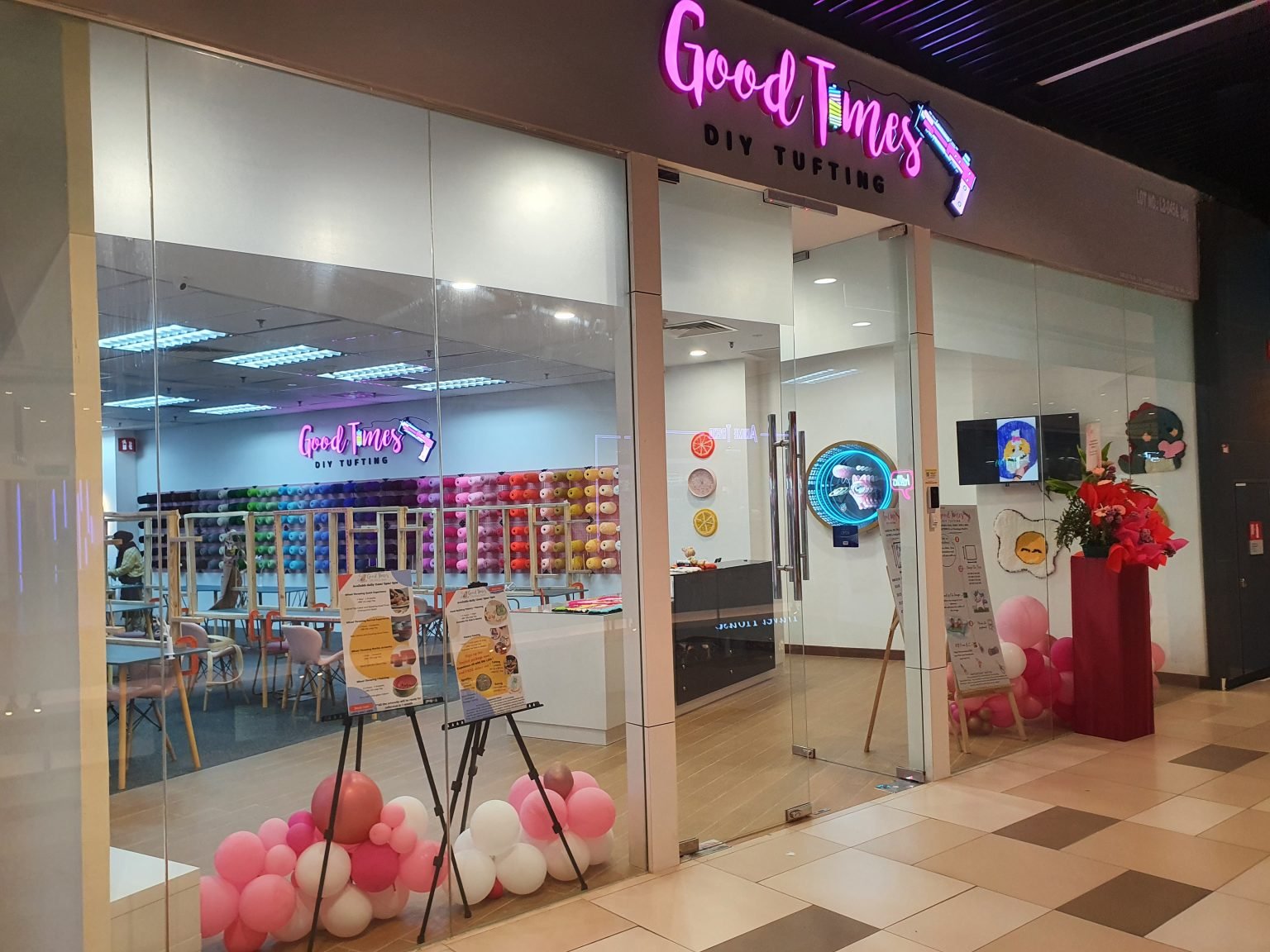 Experience Fun Tufting - GoodTimesDIY Tufting Studio