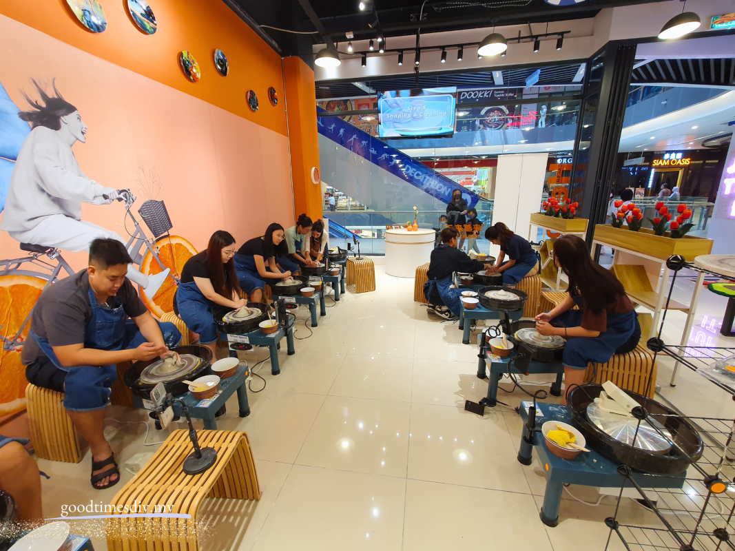 Discover the Art Activities at Toppen Johor Bahru – Good Times DIY