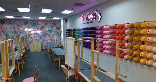 The Benefits of Fun Rug Tufting Activities - GoodTimesDIY Tufting